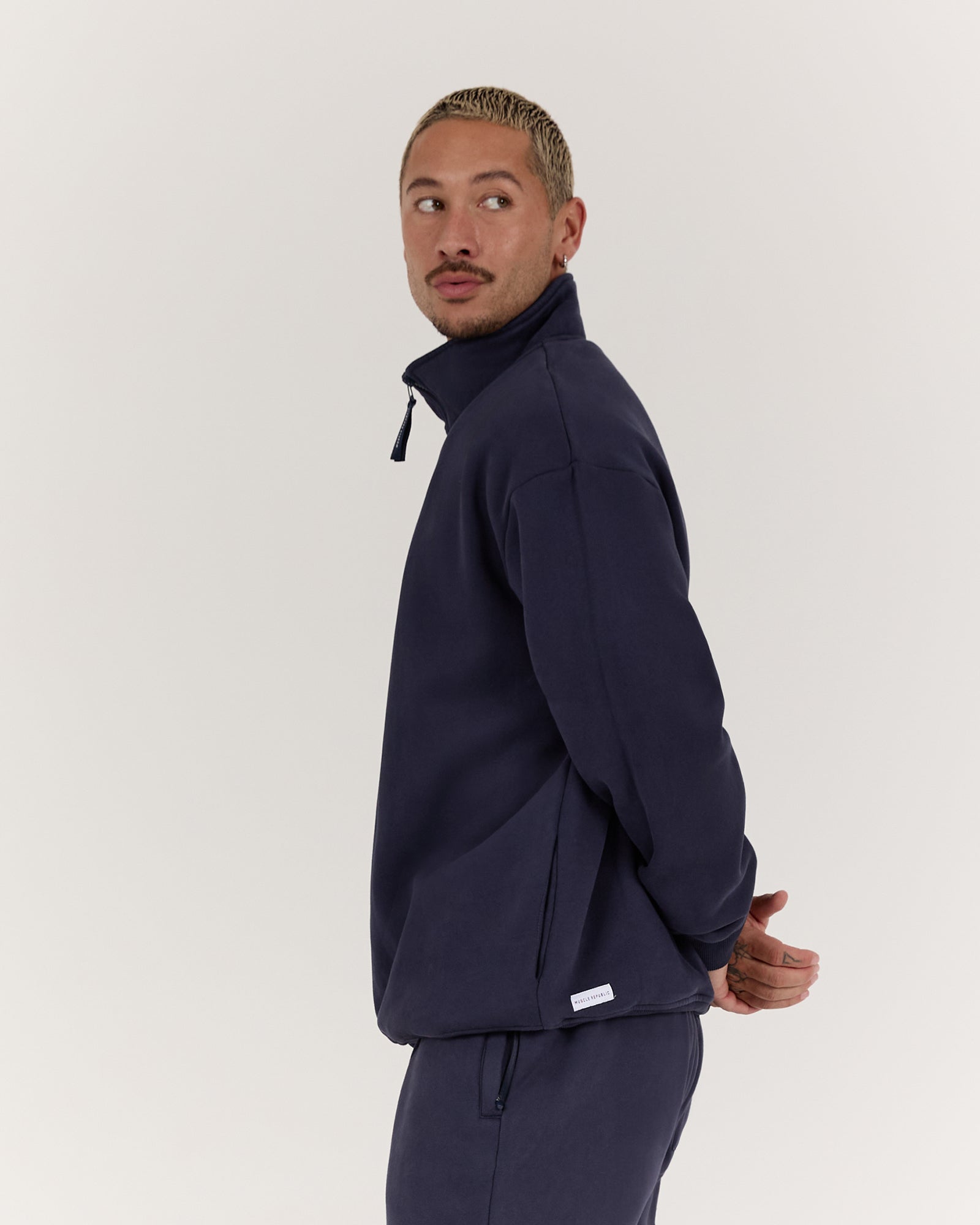 CLASSIC QUARTER ZIP JUMPER - OXFORD – MUSCLE REPUBLIC