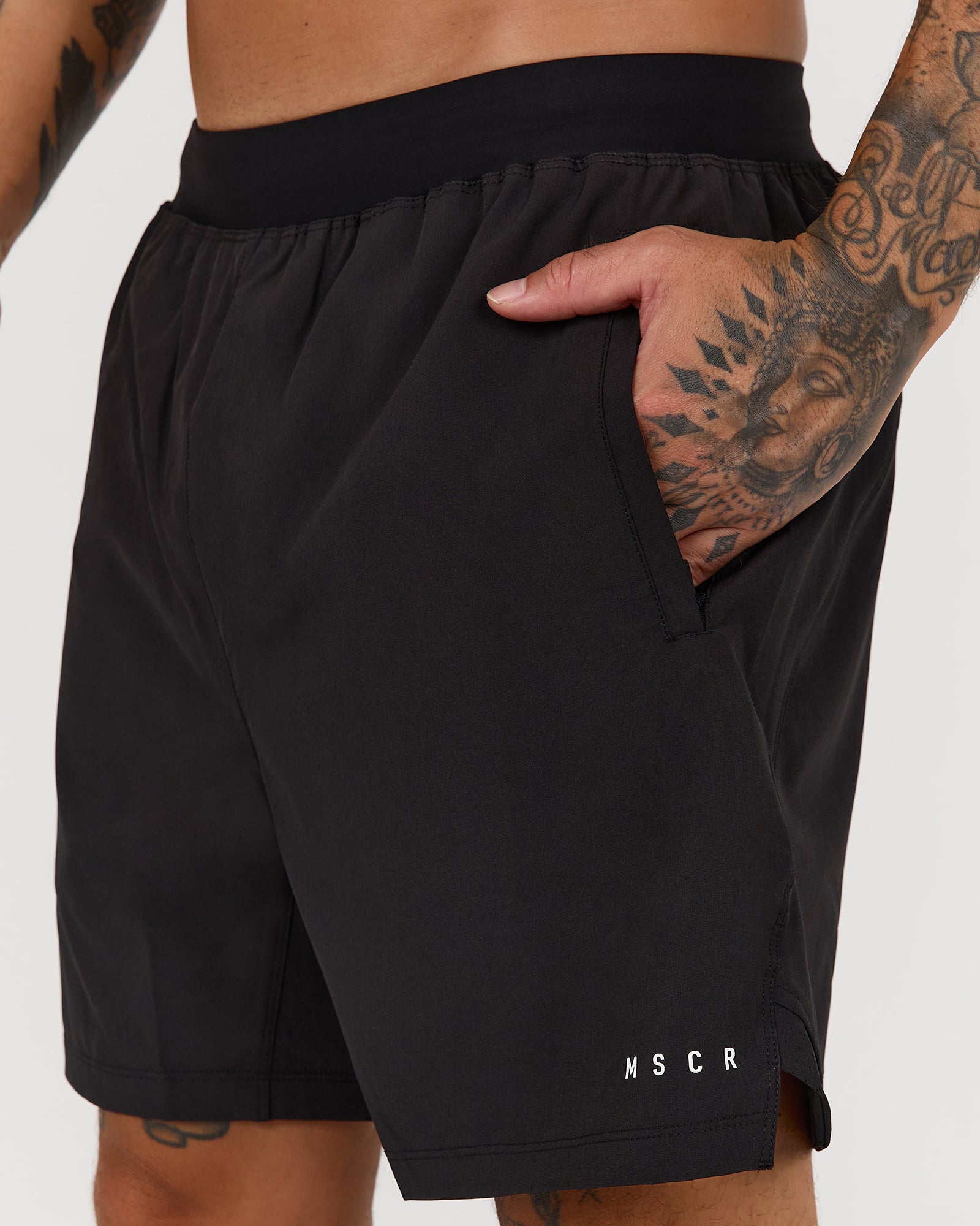 CONTENDER SHORTS 6" - BLACK – MUSCLE REPUBLIC