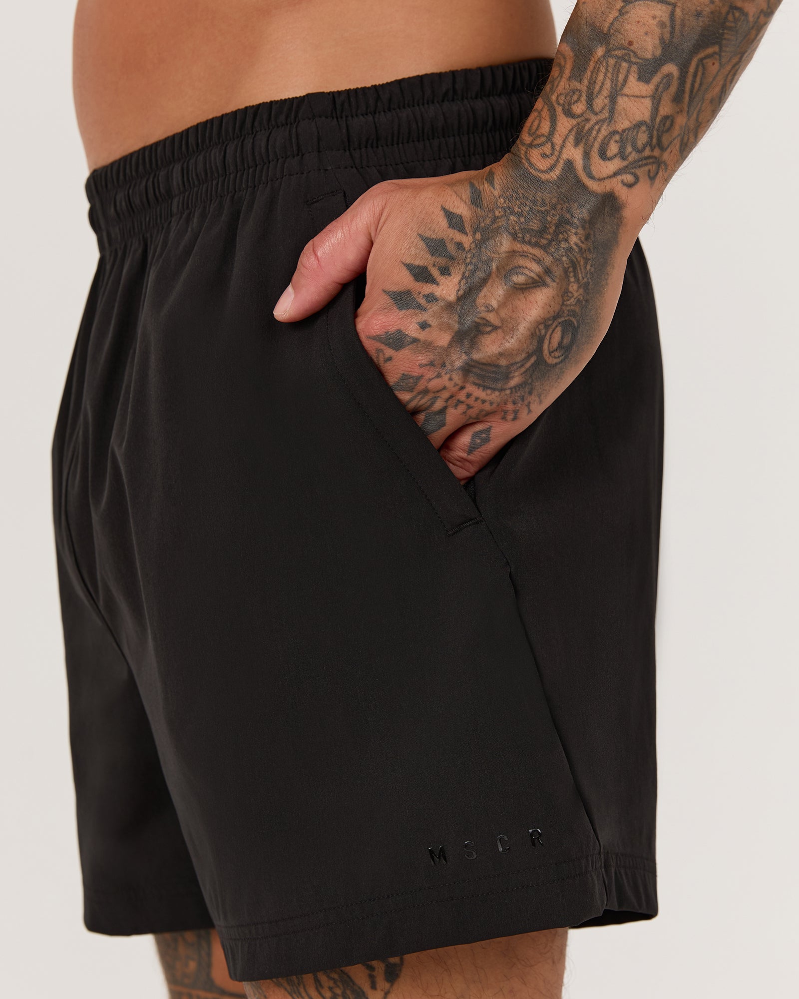 CORE TORO SHORTS 4.5" - BLACK – MUSCLE REPUBLIC