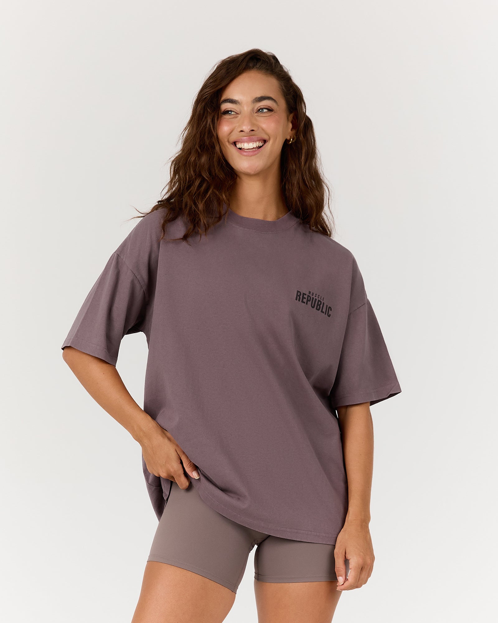 ESSENTIALS TEE - FADED NIGHTFALL BLOCKPRINT – MUSCLE REPUBLIC