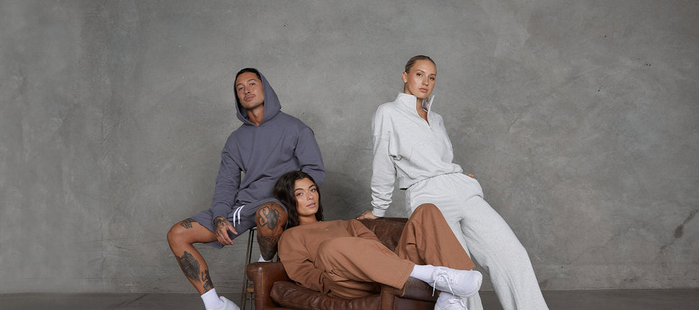 Performance Leggings, Workout Apparel and Accessories – MUSCLE REPUBLIC