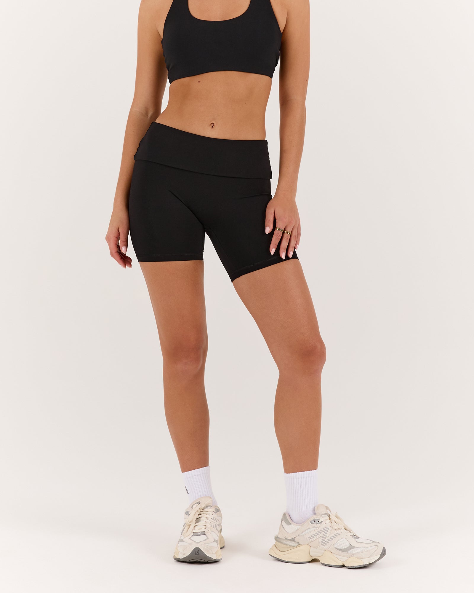 LUXE ALEXA FOLD OVER BIKER SHORTS - BLACK – MUSCLE REPUBLIC