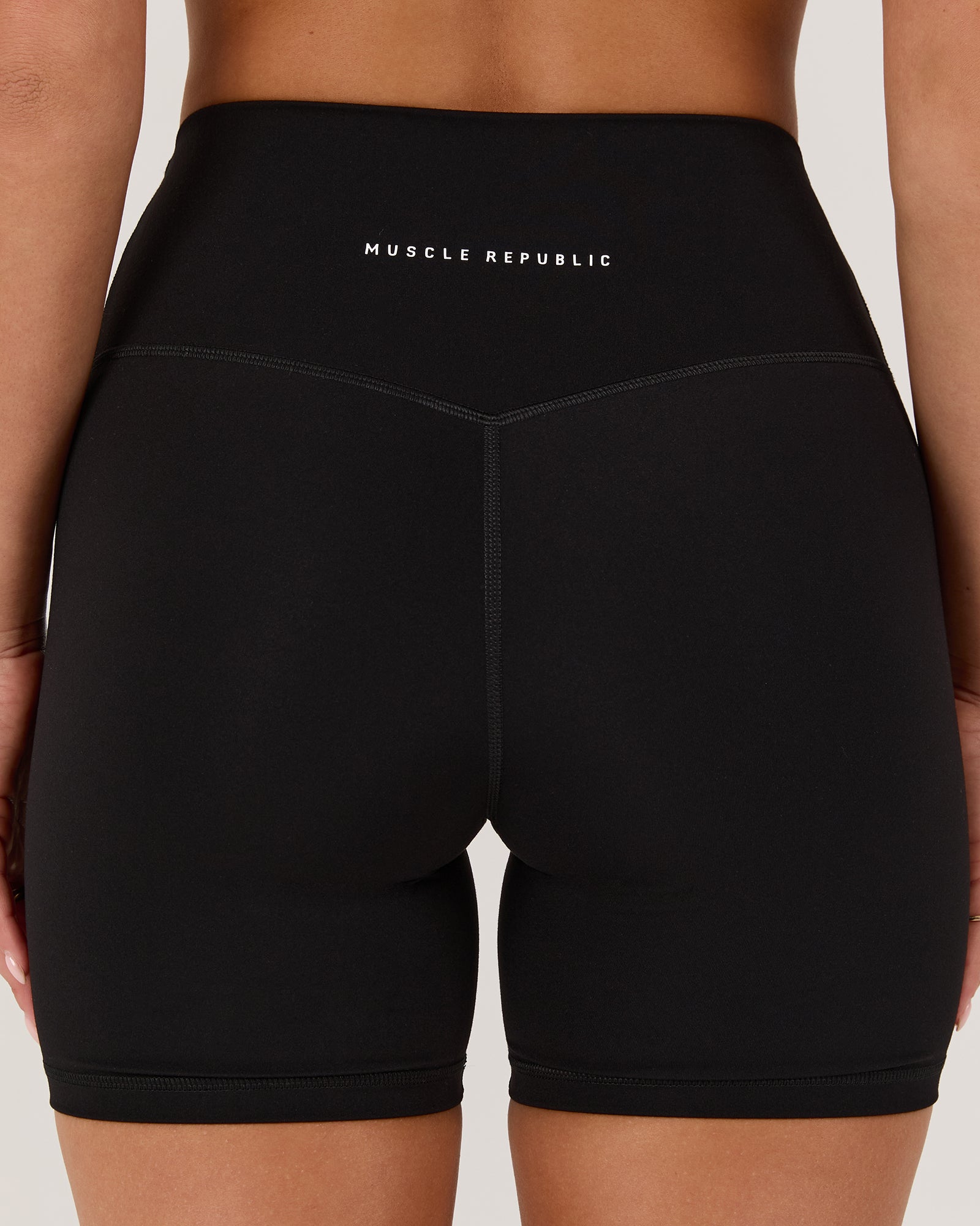 LUXE DARCY MID RISE BIKER SHORTS - BLACK – MUSCLE REPUBLIC