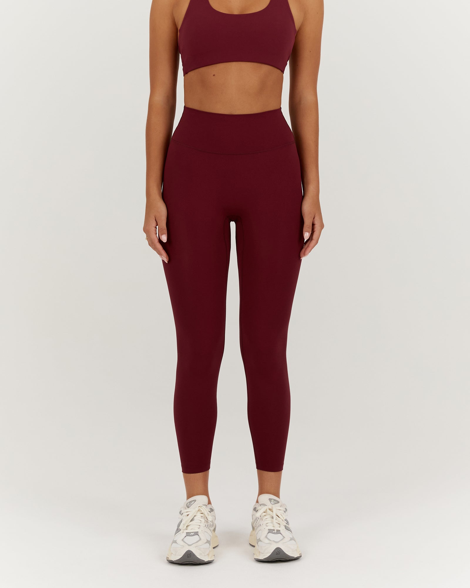 LUXE LEGGINGS 24" - BERRY – MUSCLE REPUBLIC
