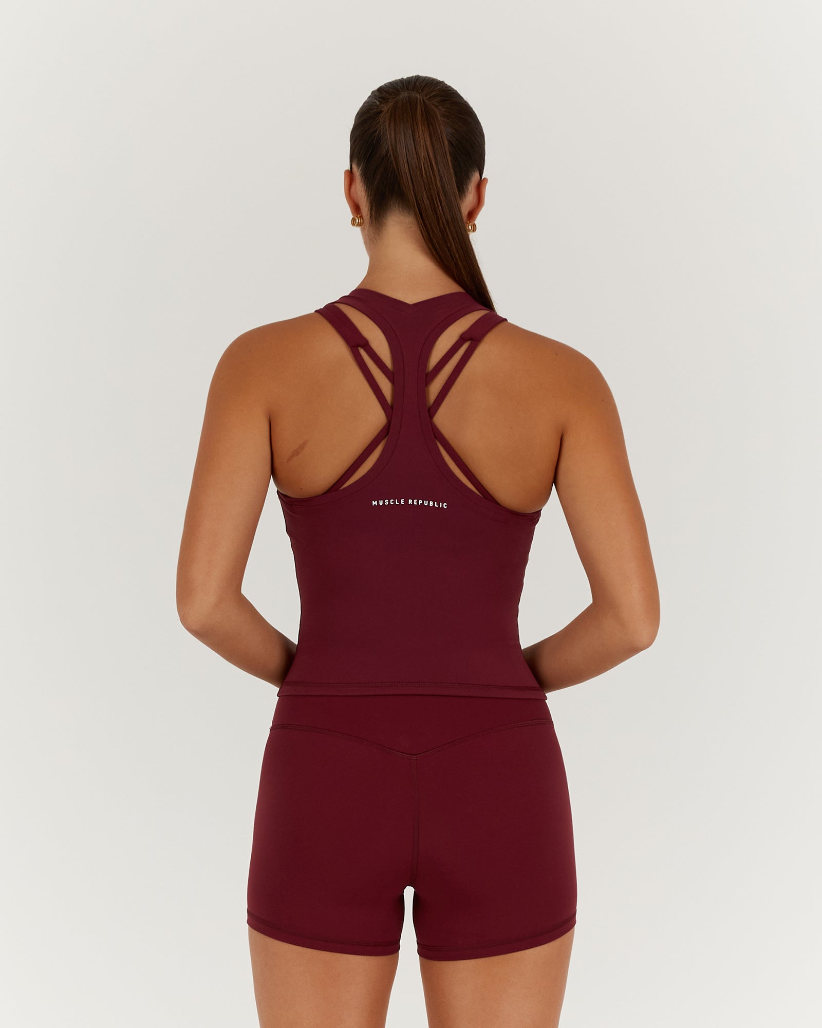 LUXE MIDRIFF TANK - BERRY – MUSCLE REPUBLIC