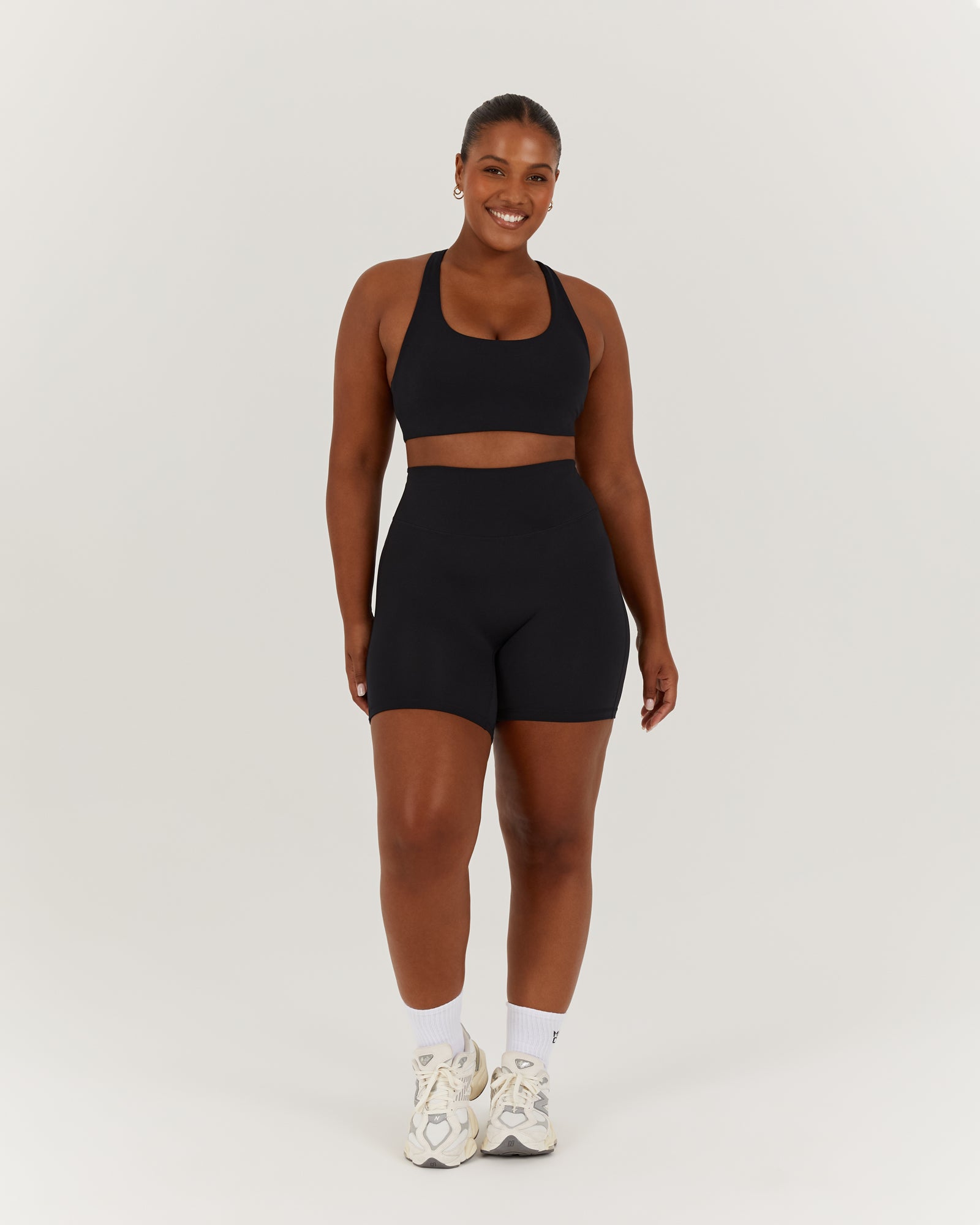 MOTION 360 CROSS BACK BRA - BLACK – MUSCLE REPUBLIC