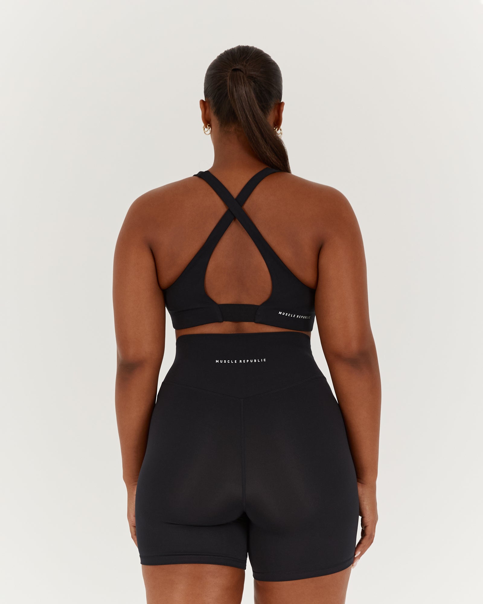 MOTION 360 CROSS BACK BRA - BLACK – MUSCLE REPUBLIC