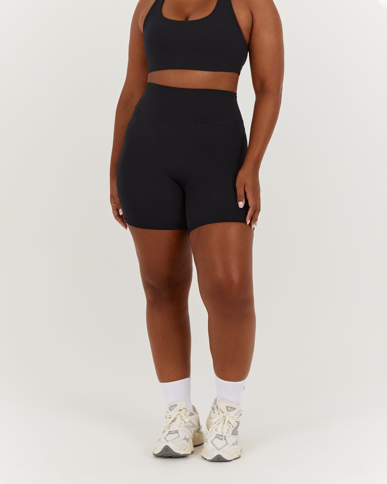 MOTION 360 SHORTS 6" - BLACK – MUSCLE REPUBLIC