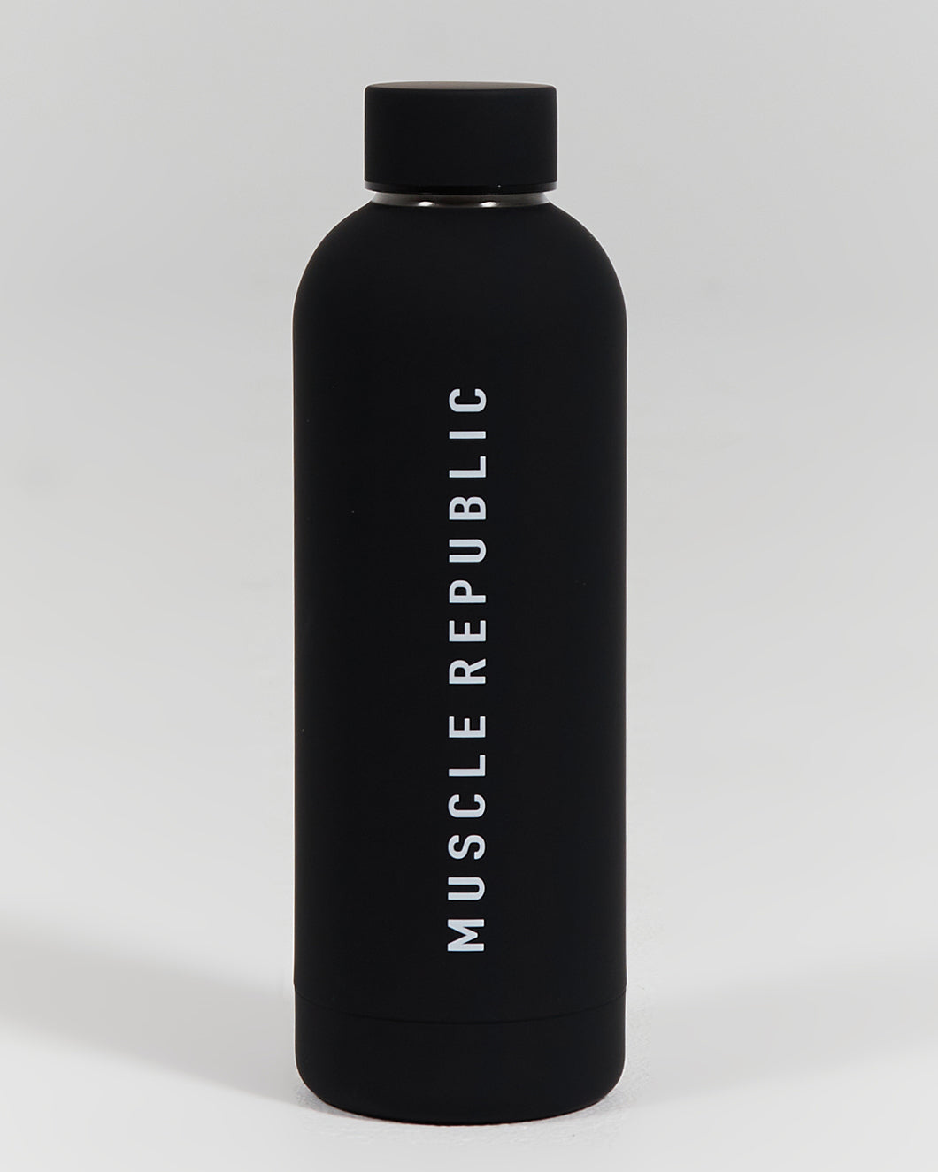 STUDIO WATER BOTTLE - BLACK – MUSCLE REPUBLIC