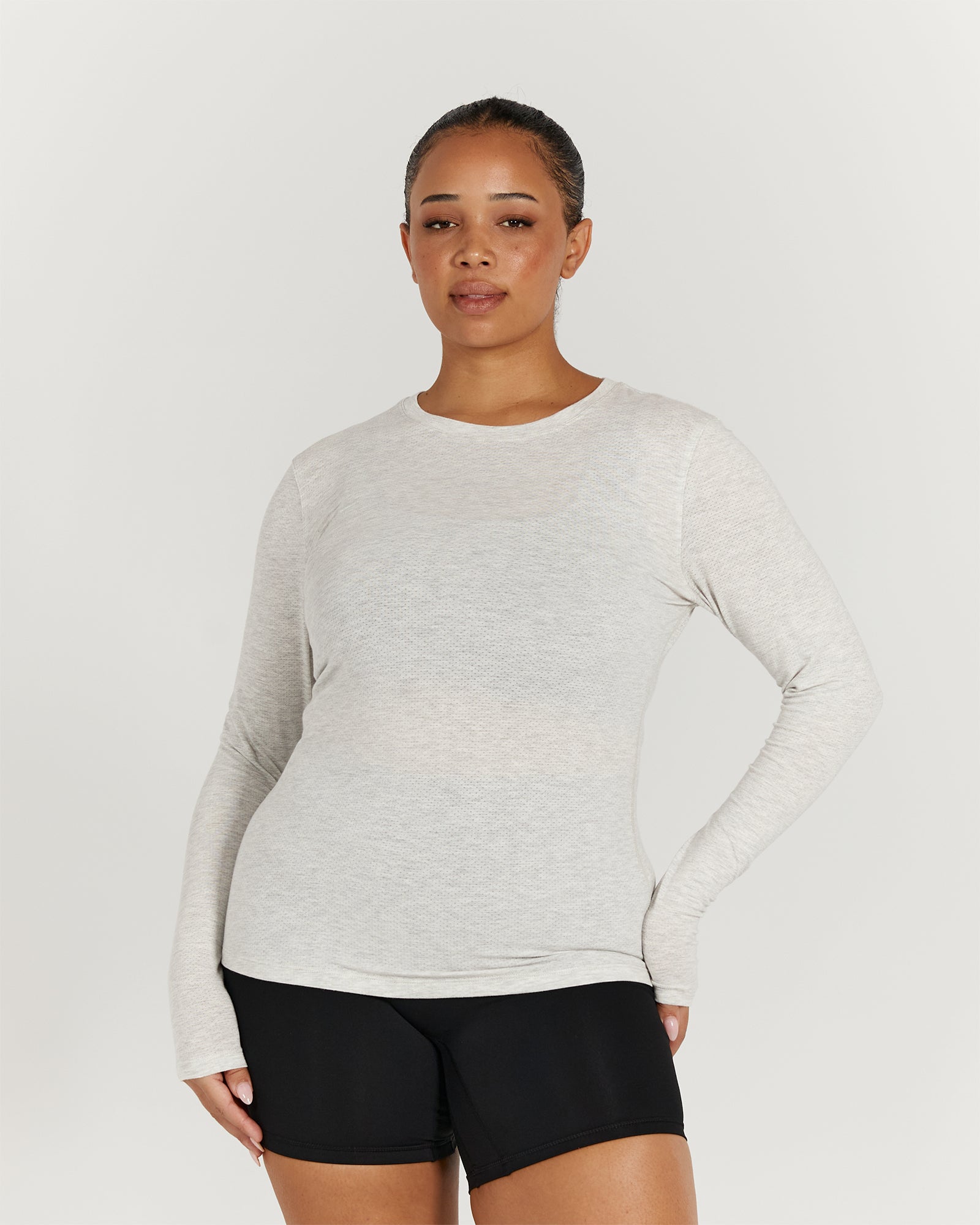 MYLA FITTED LONG SLEEVE - SNOW GREY – MUSCLE REPUBLIC