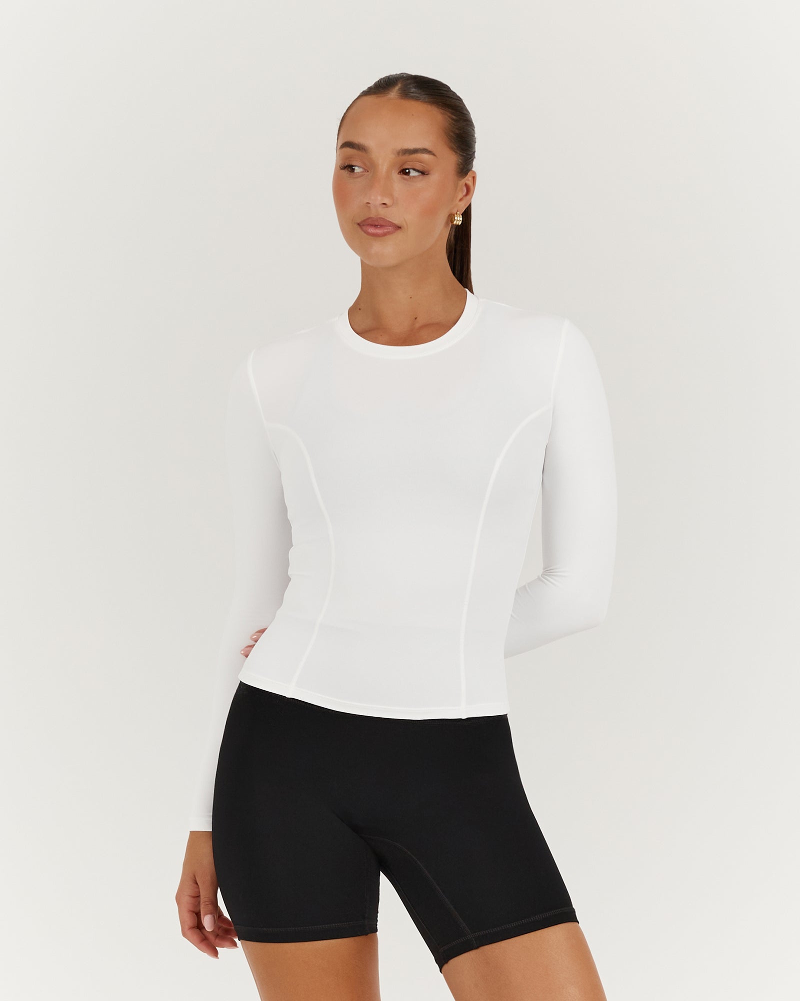 PERRY LONG SLEEVE TOP - WHITE – MUSCLE REPUBLIC