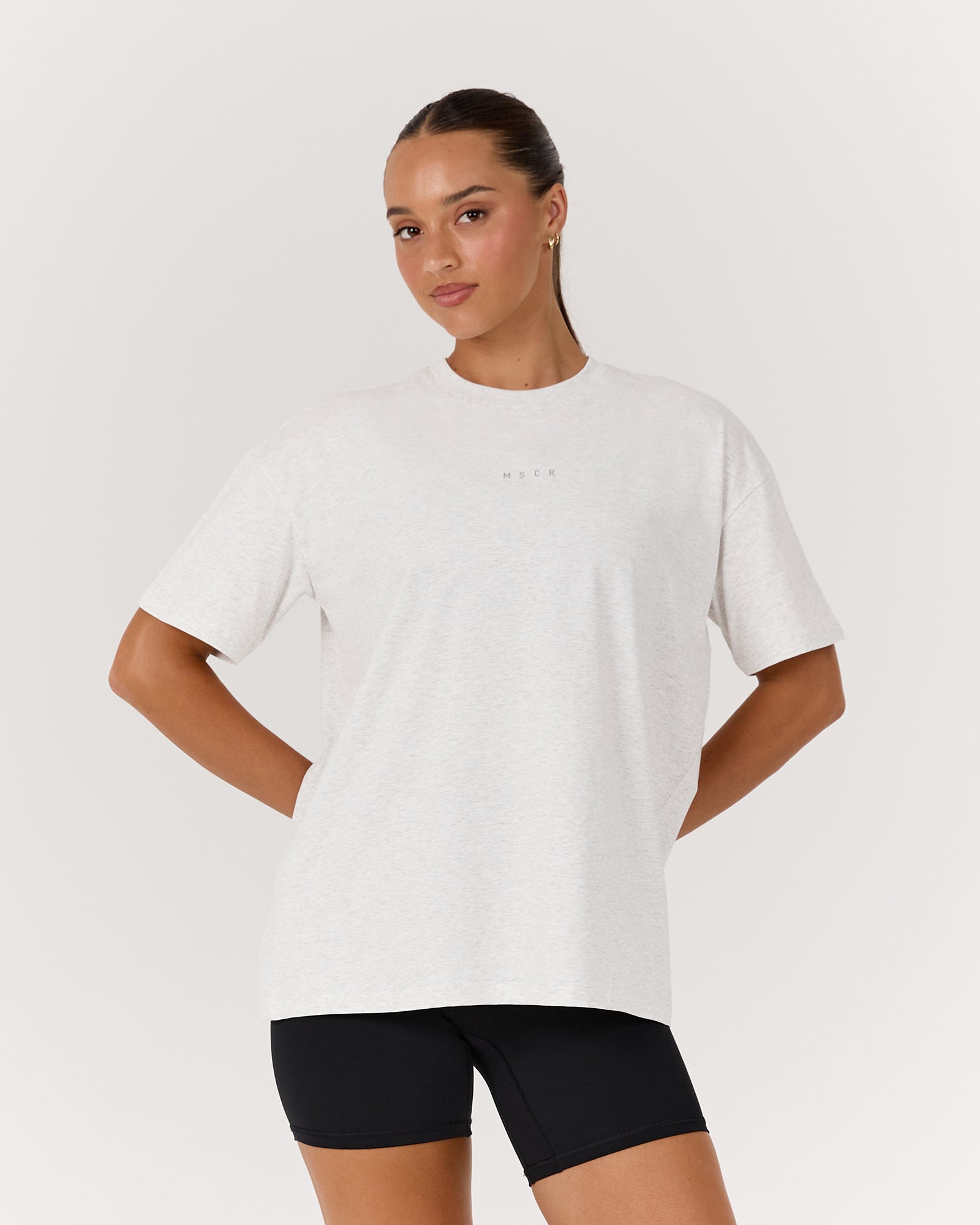 RELAXED ICON TEE - SNOW GREY – MUSCLE REPUBLIC