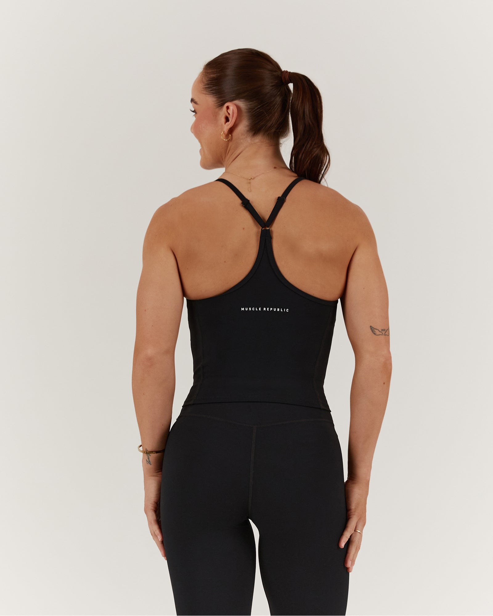 SCULPT 255 TOP - BLACK – MUSCLE REPUBLIC