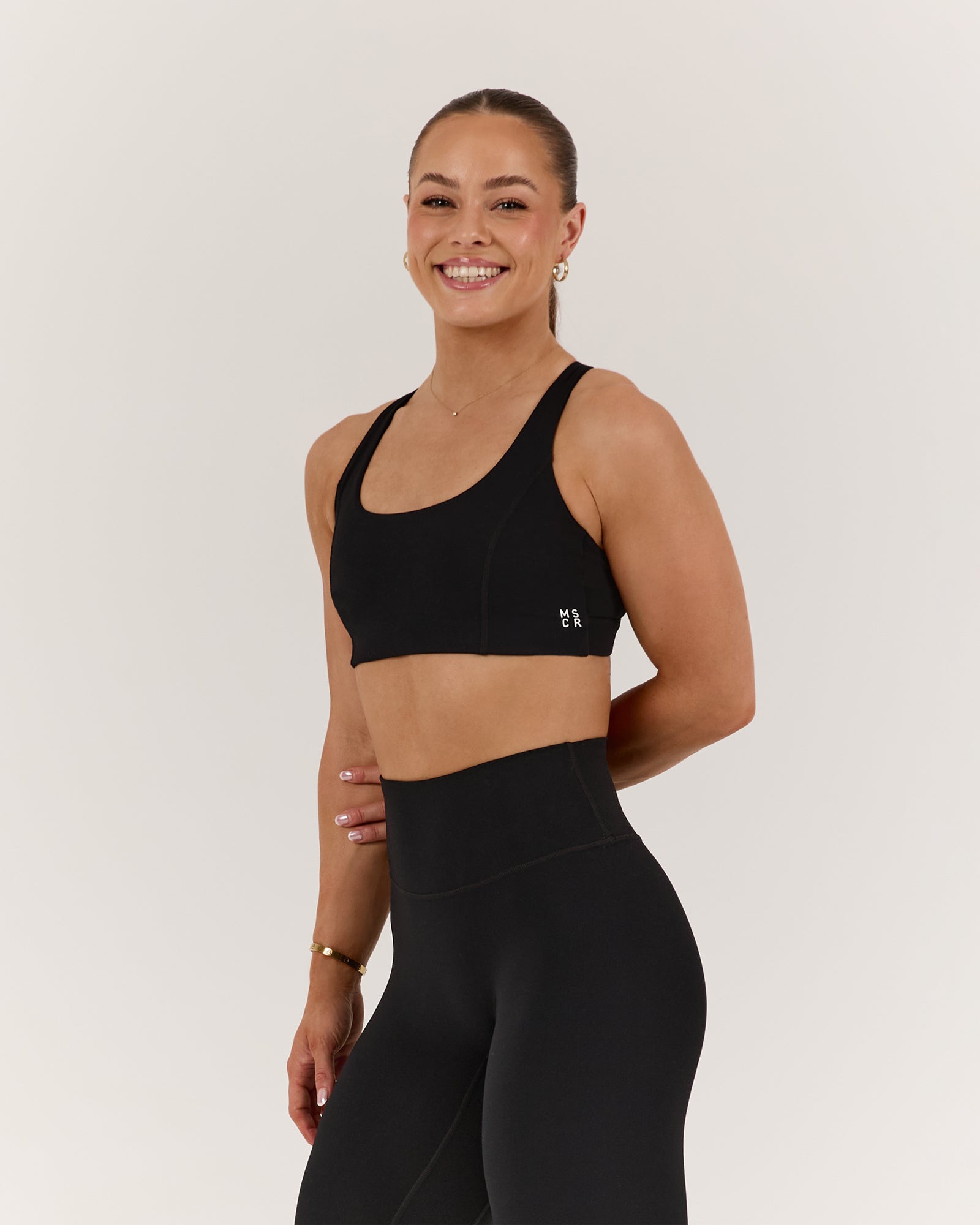SCULPT CROSS BACK BRA - BLACK – MUSCLE REPUBLIC