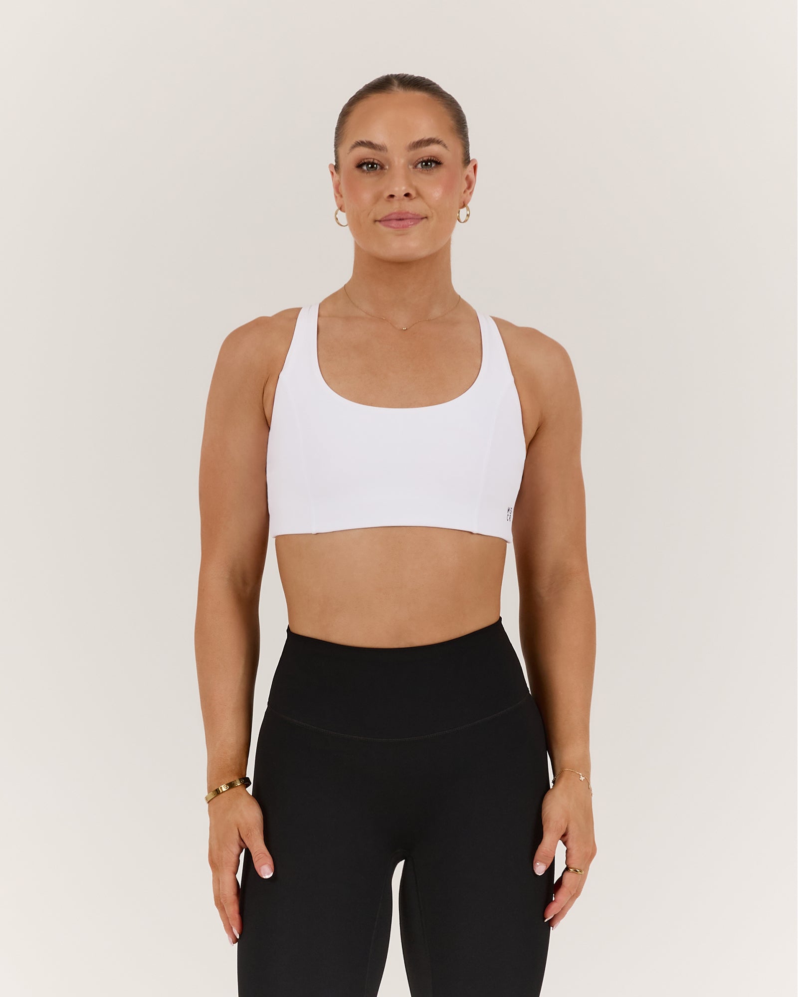 SCULPT CROSS BACK BRA - WHITE – MUSCLE REPUBLIC