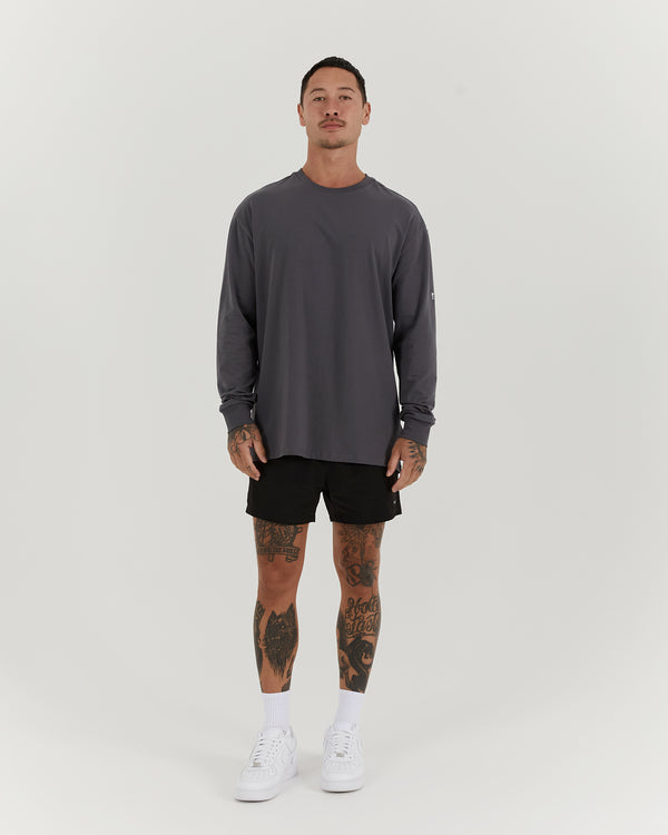 Performance Leggings, Workout Apparel and Accessories – MUSCLE REPUBLIC