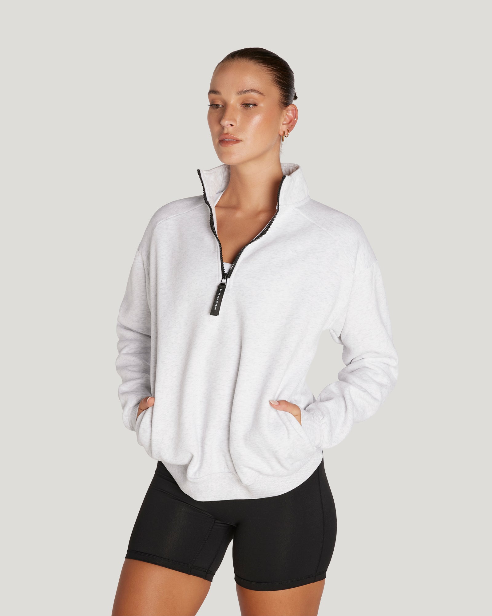 SPORTS 1/4 ZIP JUMPER - SNOW GREY – MUSCLE REPUBLIC