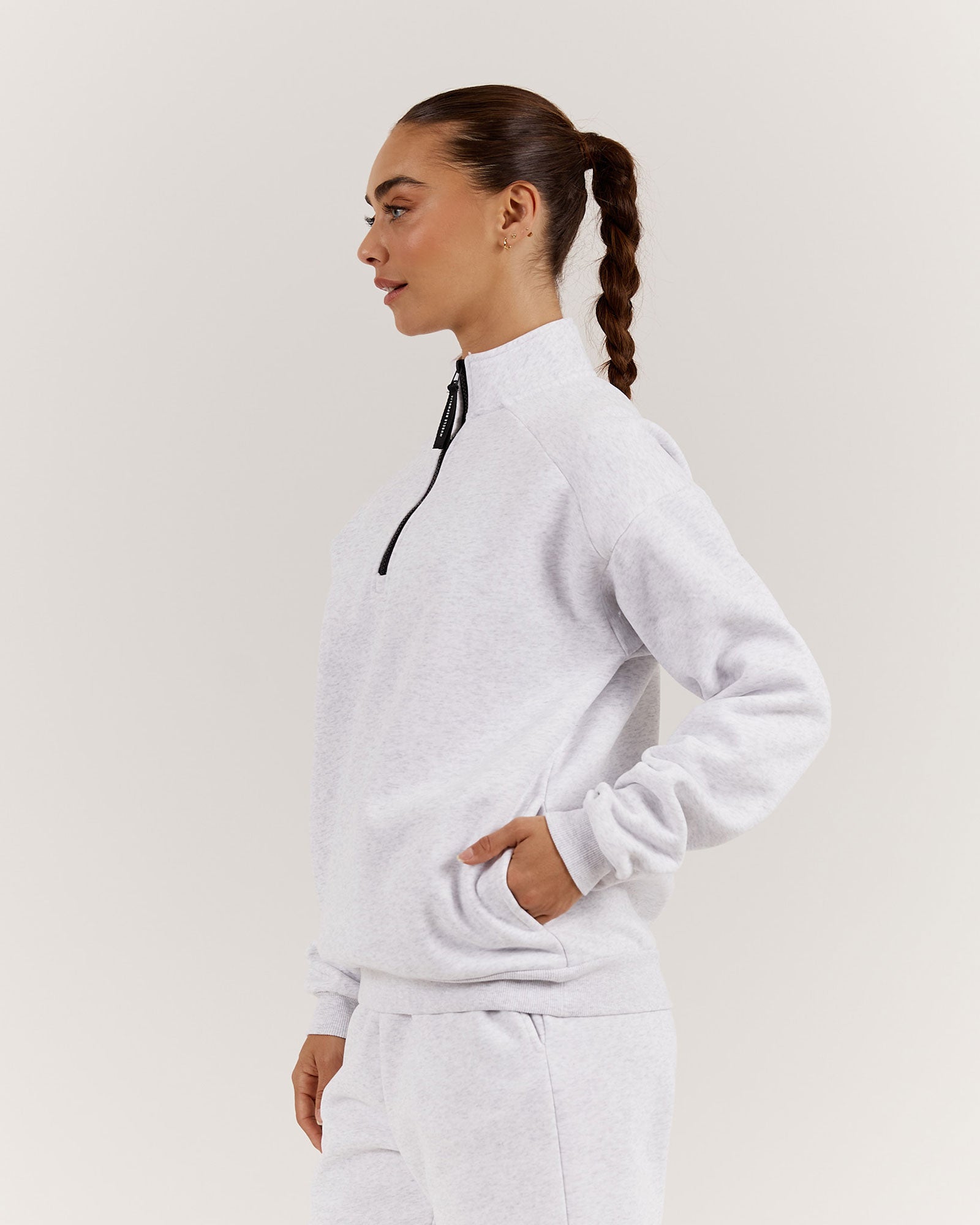 QUARTER ZIP JUMPER - SNOW GREY – MUSCLE REPUBLIC