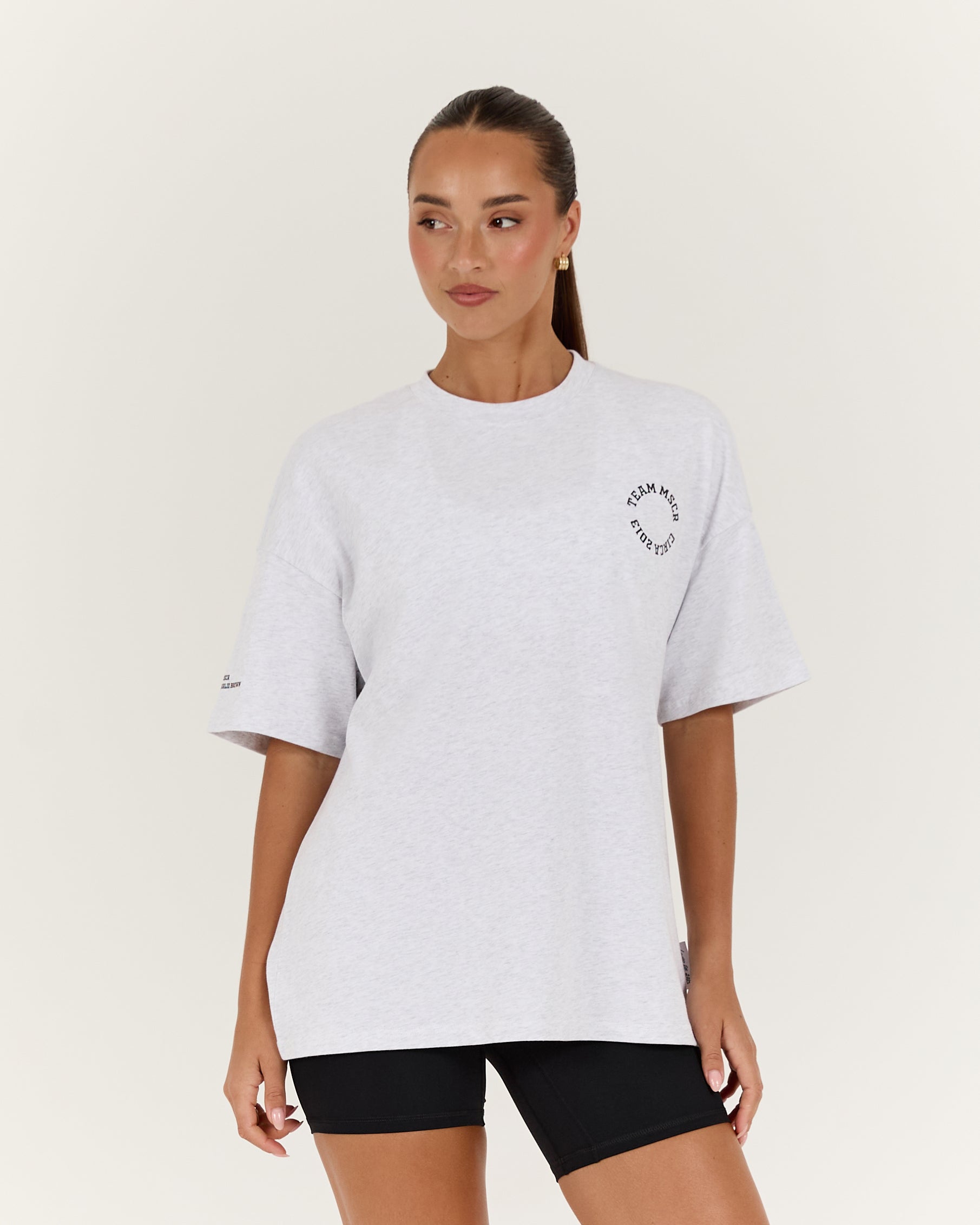 TEAM MSCR OVERSIZED TEE - SNOW GREY – MUSCLE REPUBLIC