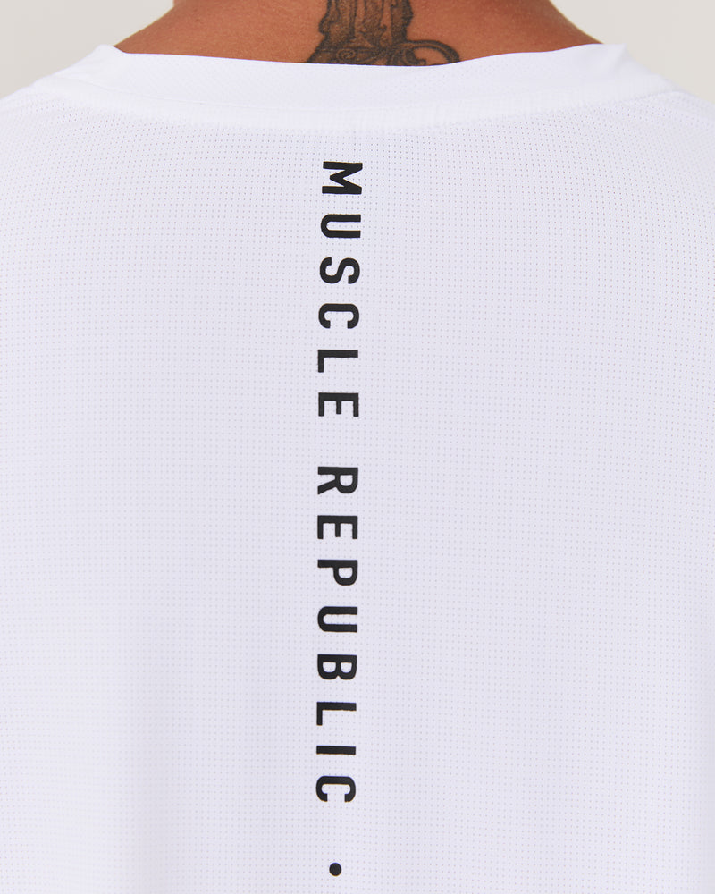 TURBO TEE - WHITE – MUSCLE REPUBLIC